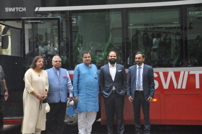India’s first electric double-decker bus ‘Switch EiV 22’ – GKToday